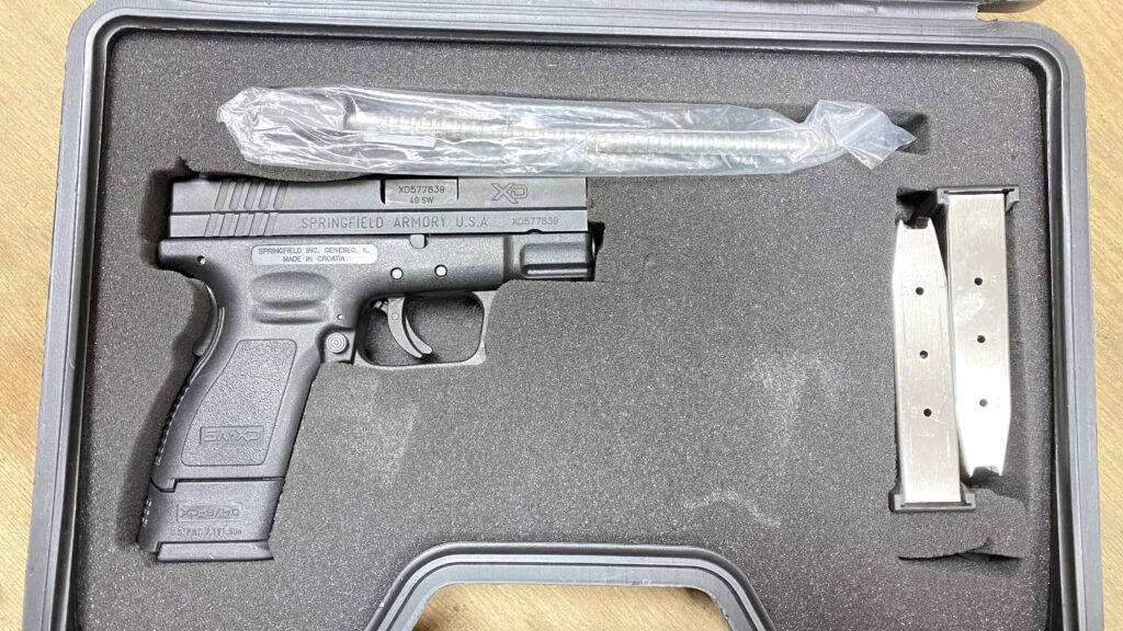 Buy Used Springfield Armory XD-40 40 S&W Subcompact 3 Mags online ...